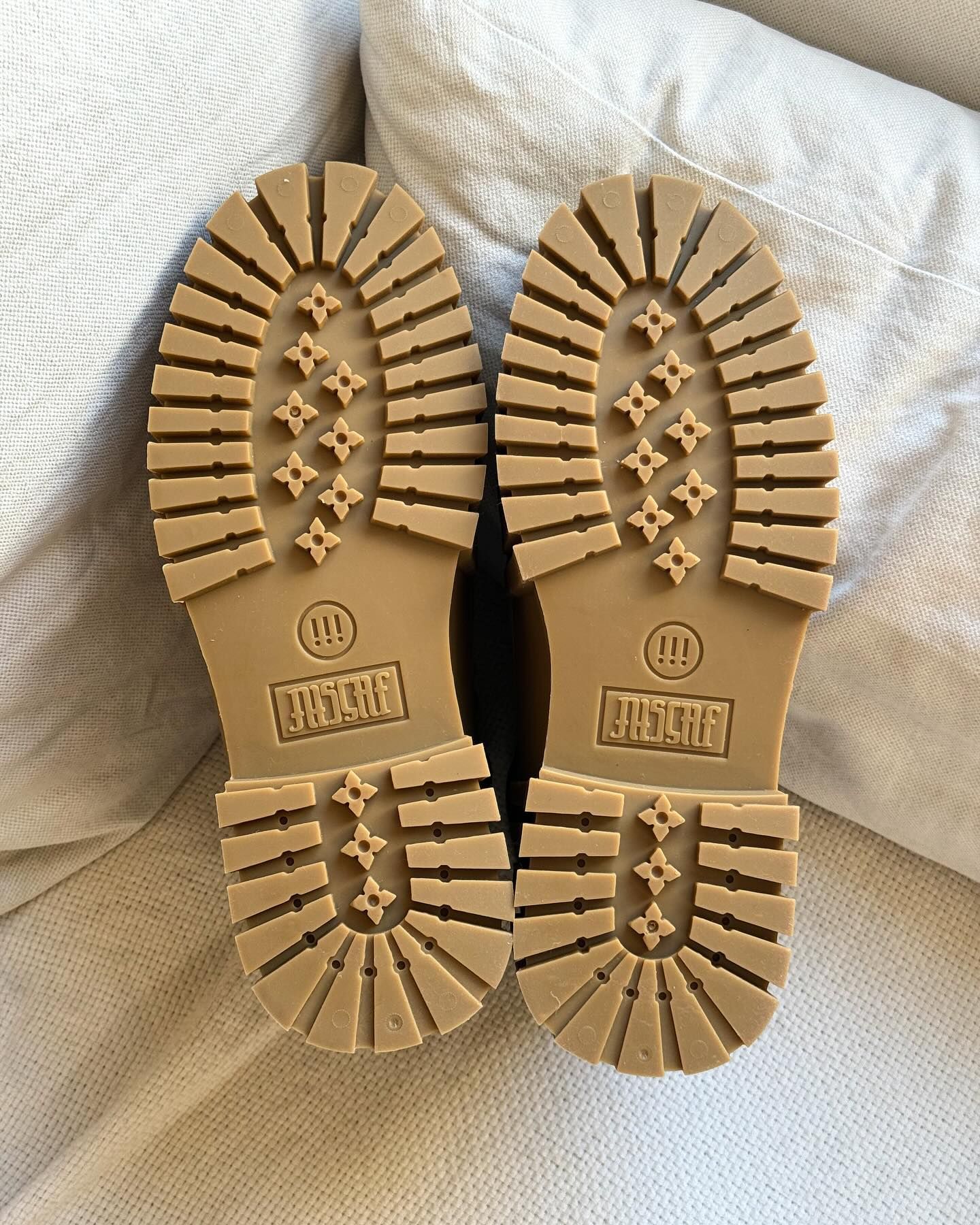 Close Up Look At The MSCHF 2×4 Boot - TheSiteSupply Close Up Look At The MSCHF 2×4 Boot - TheSiteSupply